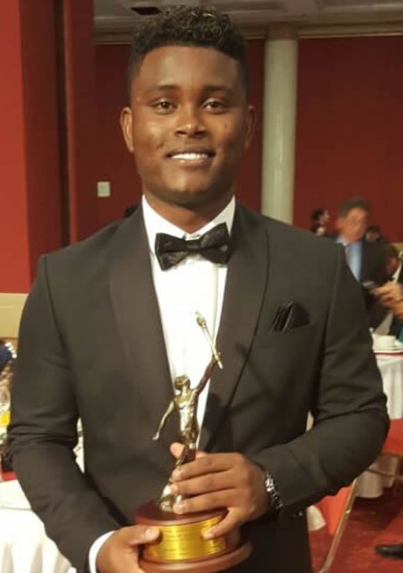 DILSON HERRERA: BEISBOLISTA DEL AÑO EN COLOMBIA | DXT CAPITAL